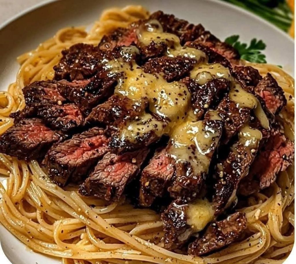 Garlic Butter Steak Lightning Noodles – RECIPES